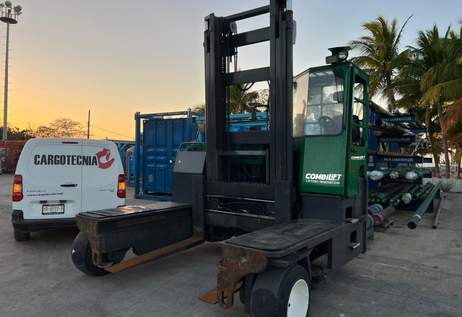 COMBILIFT C4500 – Cargotecnia